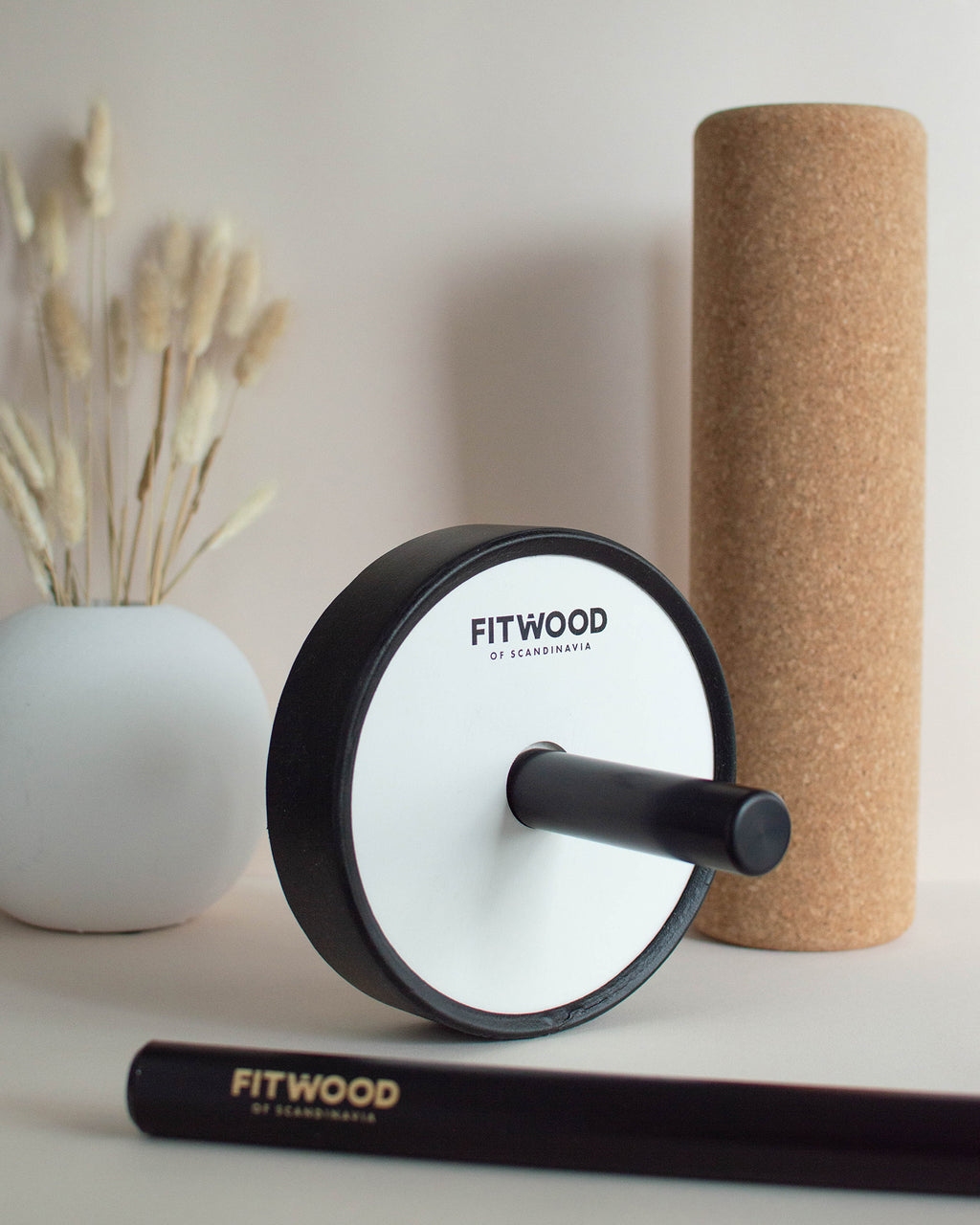 KIVI exercise wheel | white - black – FitWood